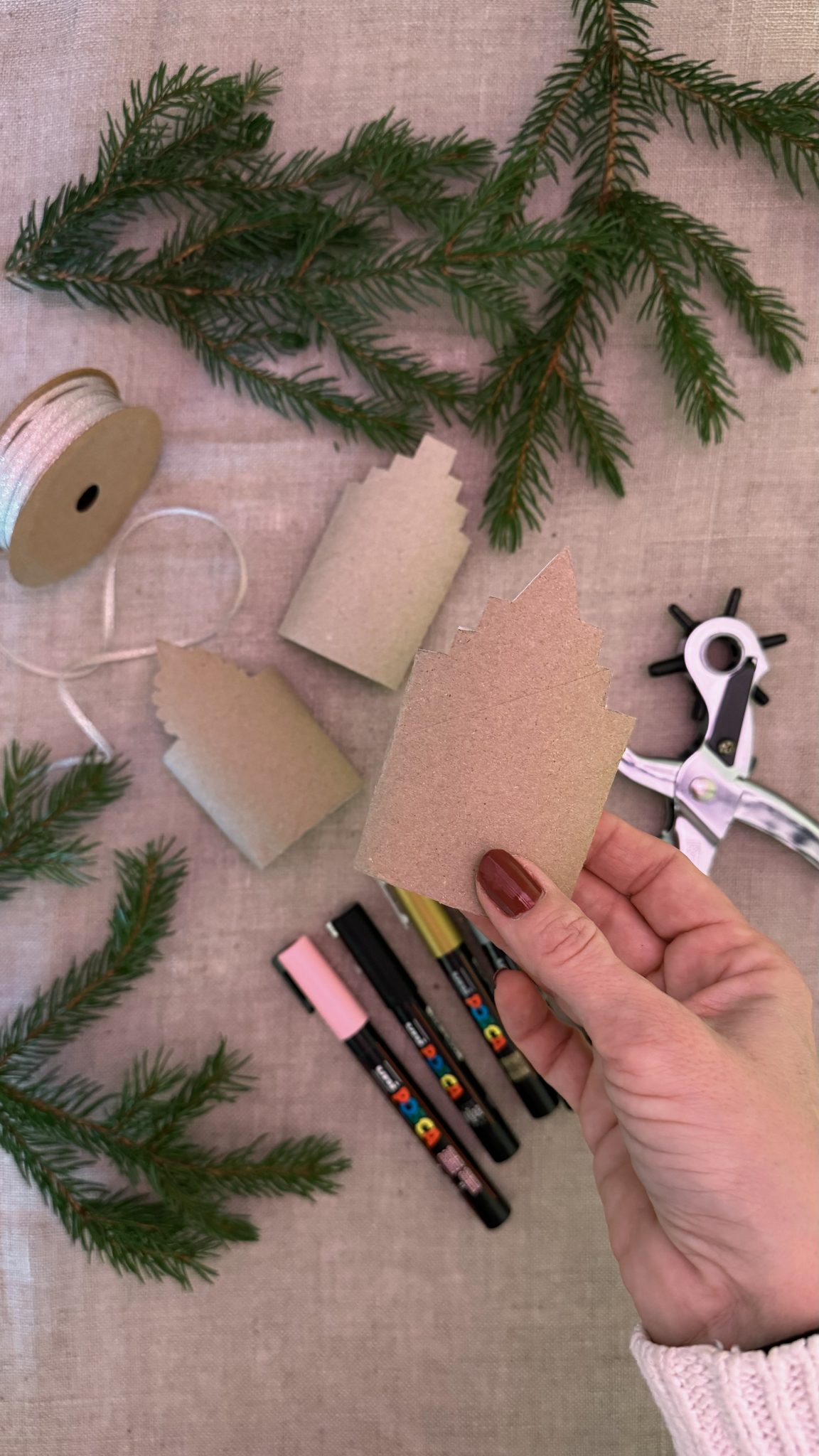 Julpyssel toarullar - Diy Sweden