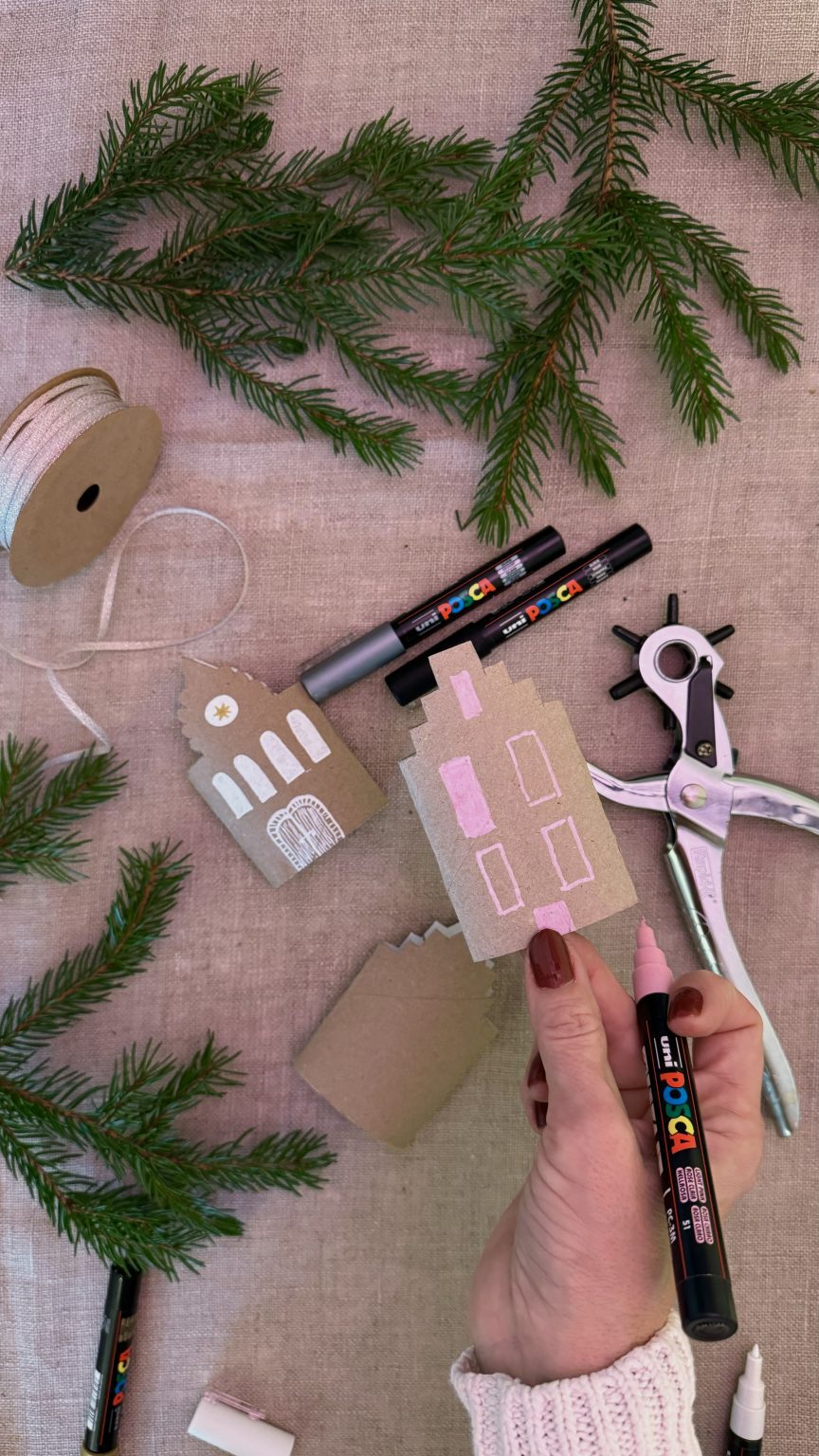 Julpyssel toarullar - Diy Sweden